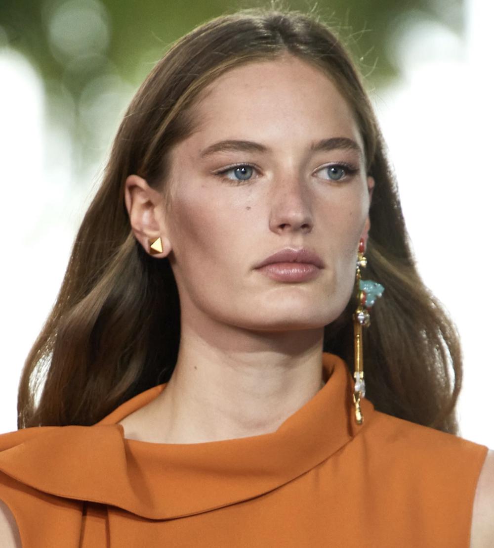 You Simply Cannot Miss These 8 Hottest Jewelry Trends 2021 ...